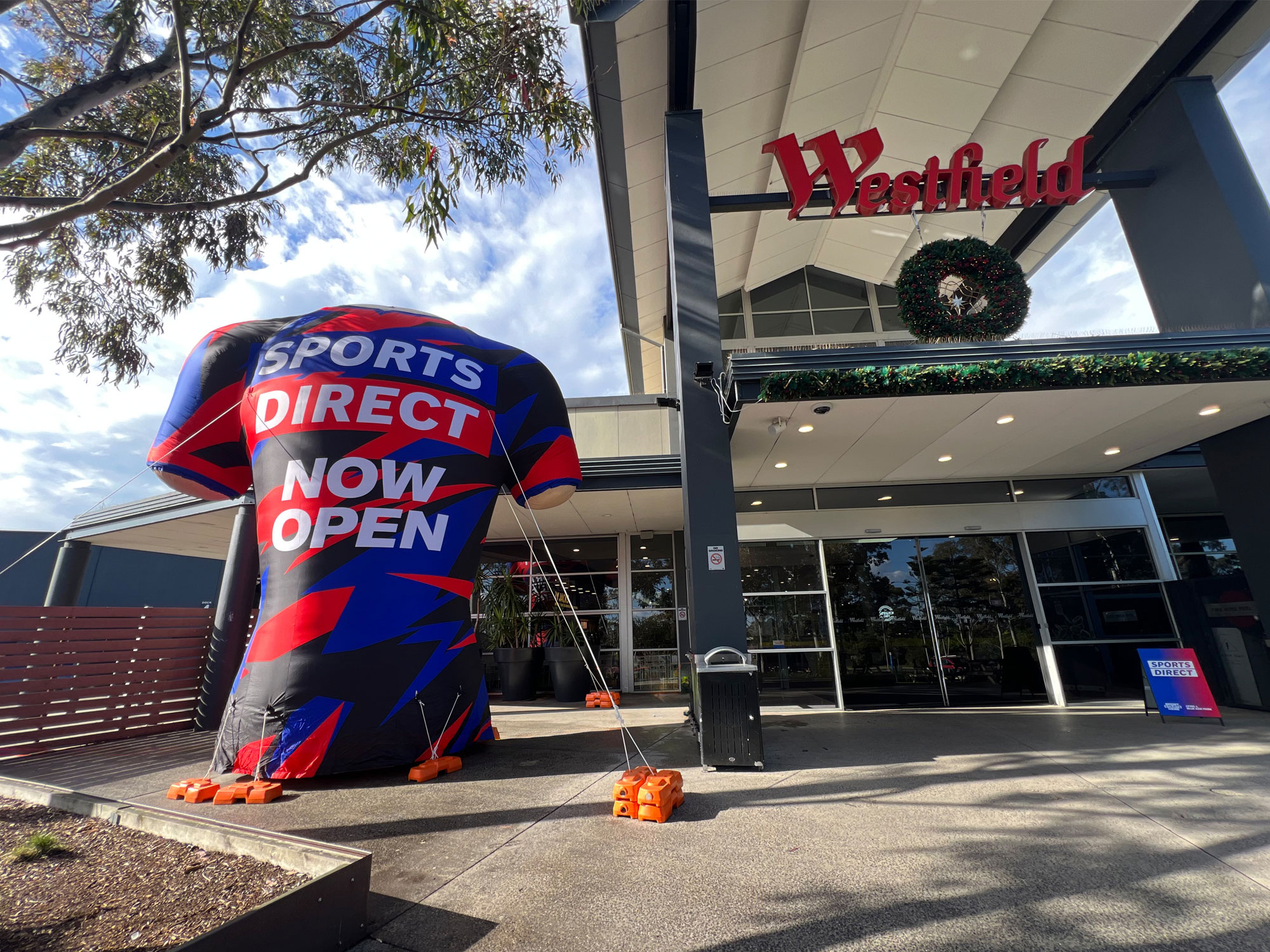 Giant Inflatable Jersey Replica for Sports Direct Opening